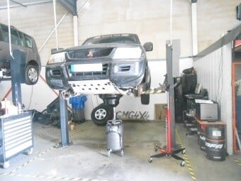 Montage de pneus à Toulouges - GARAGE VILLEGAS - Centre de montage Allopneus - Allopneus.com