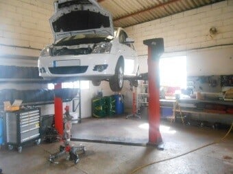 Montage de pneus à Fonsorbes - GARAGE DAMIEN AD EXPERT - Centre de ...